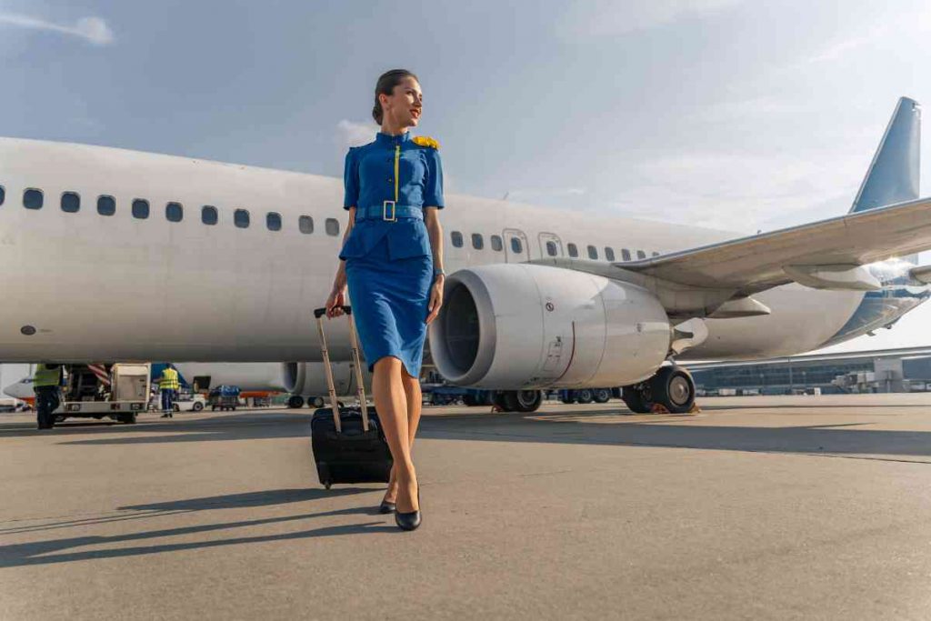 Wizz Air, cerca hostess e stewart: quando e dove recarsi per la selezione